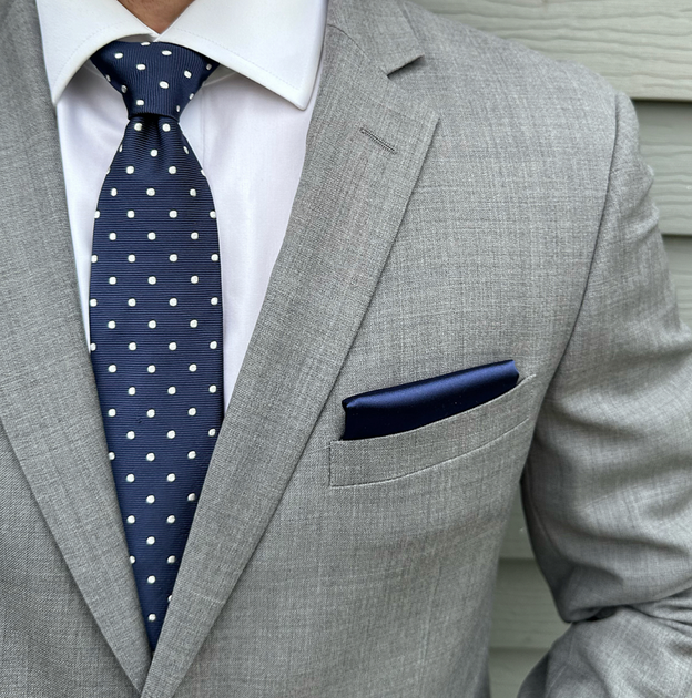 Powell Navy Dot Tie – Mountain & Sackett